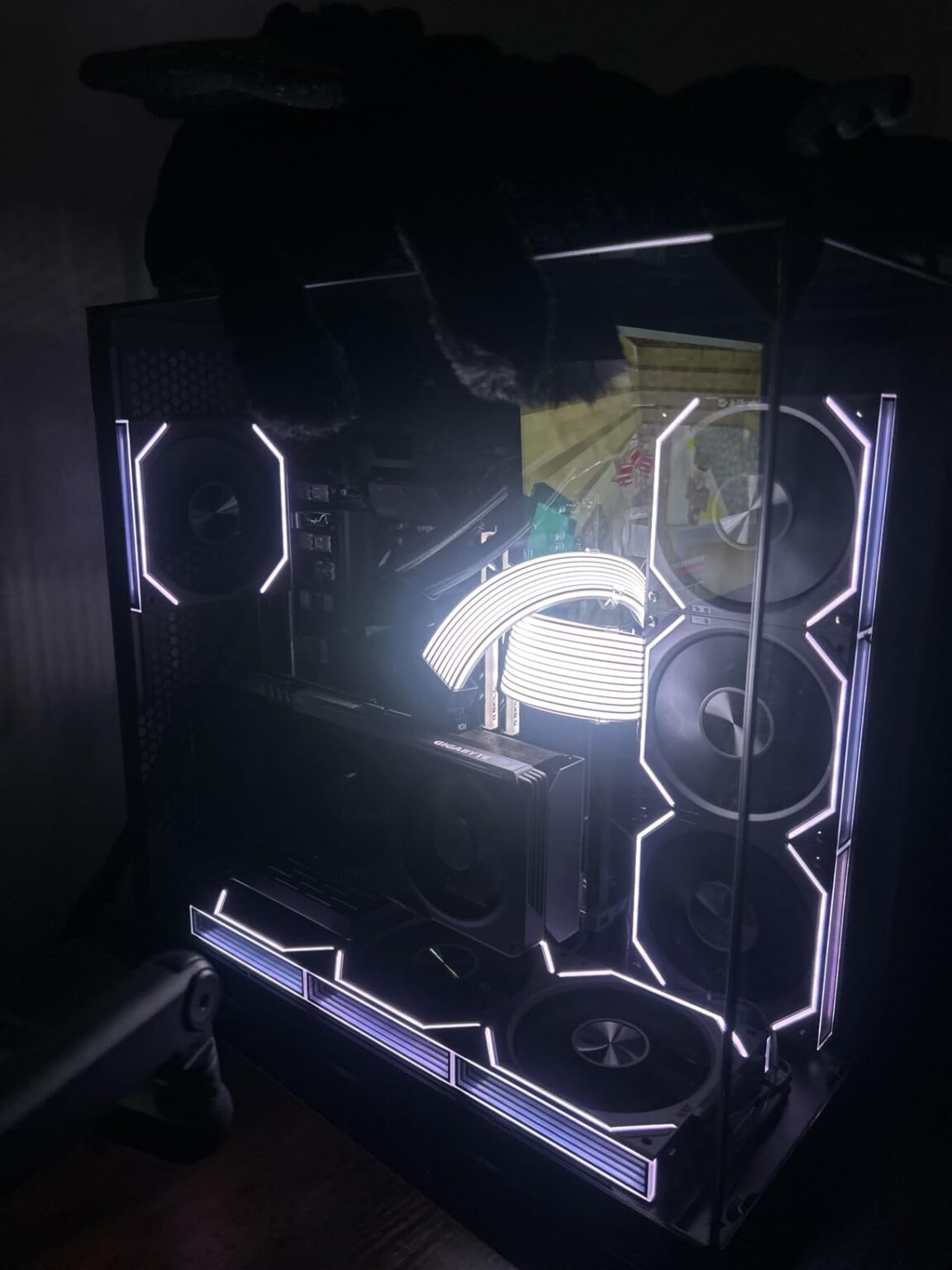 10 Best Vertical GPU Mounts (December 2025) Tested & Ranked