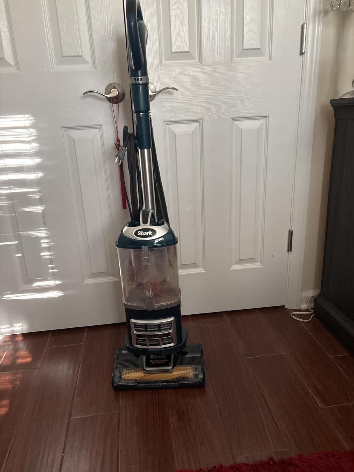 8 Best Black Friday Shark Vacuum Deals (May 2026) Reviews